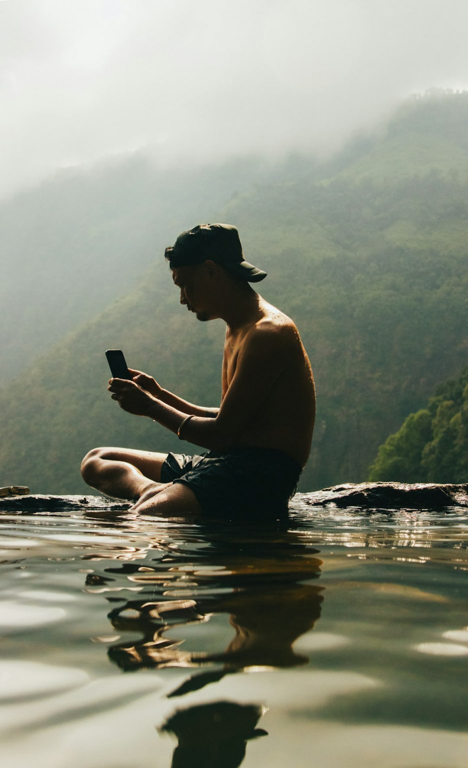 Calm vs Headspace Comparison: Features, Pricing & Benefits