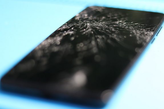 Bright Spots, Dead Pixels, or Screen Bleeding on Phones: How to ...